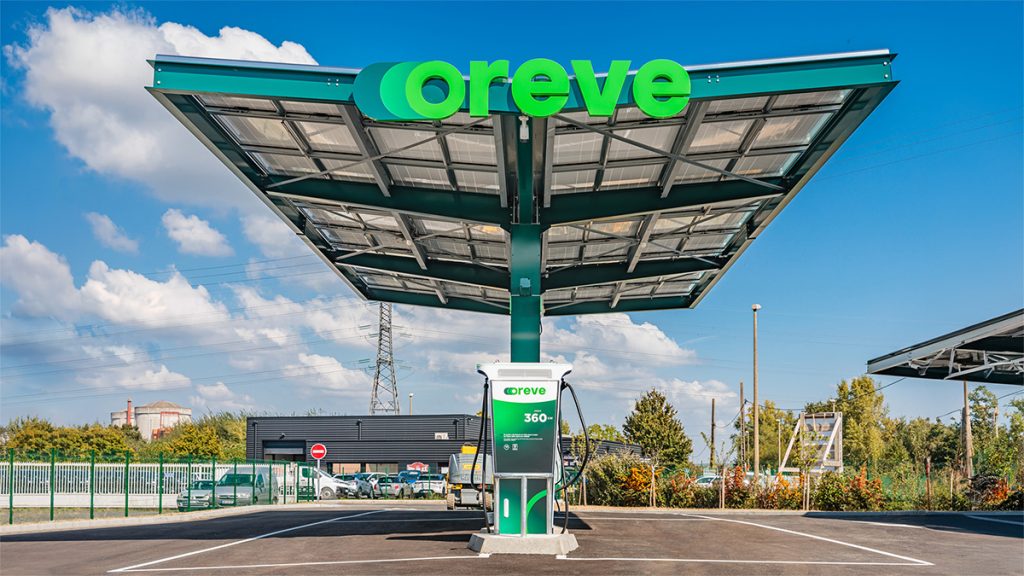 Mobilité électrique : Oreve inaugure une station de charge ultrarapide ...